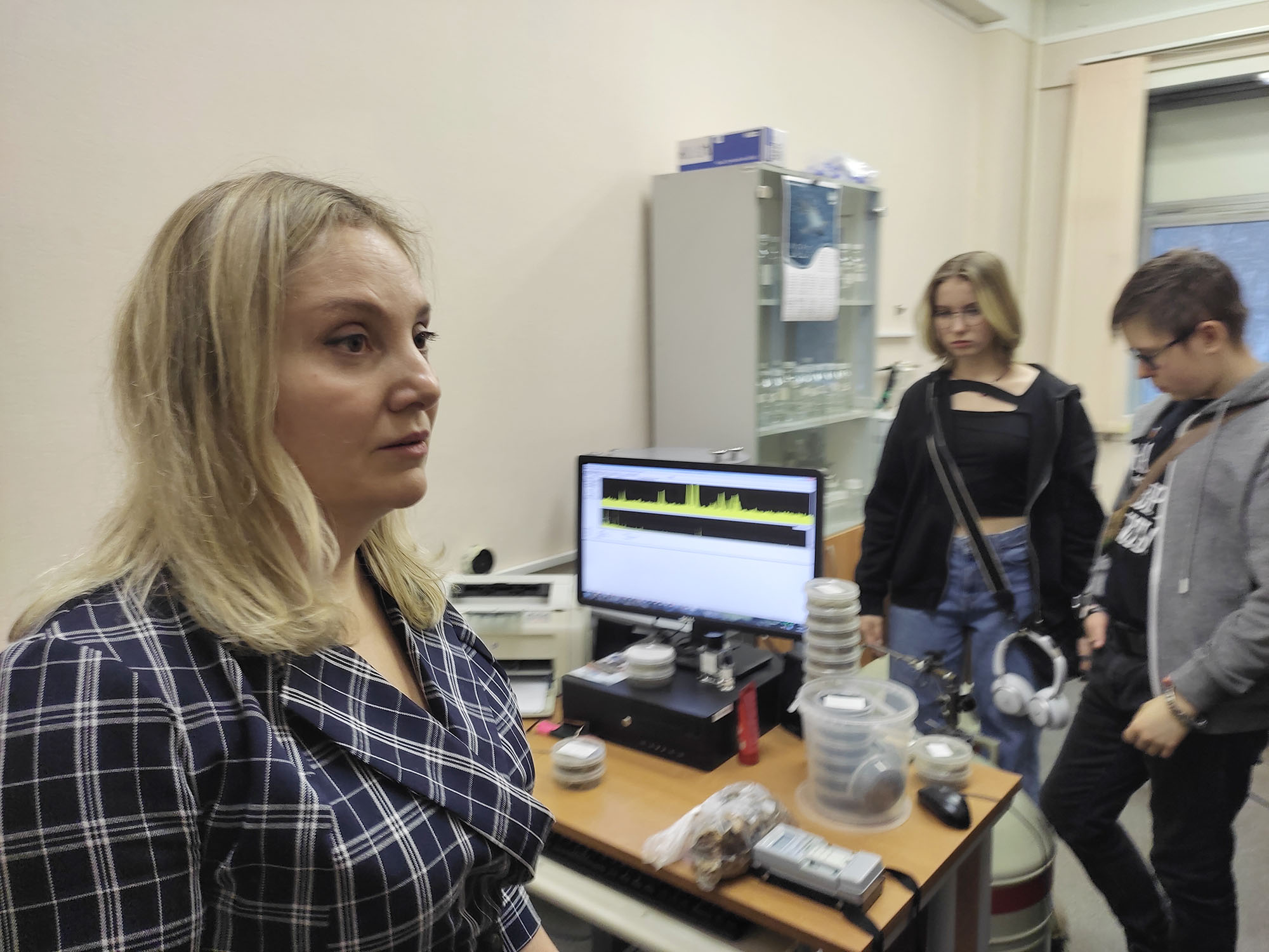 MMBI Laboratories Were Visited Again by Young Northerners | News | MMBI